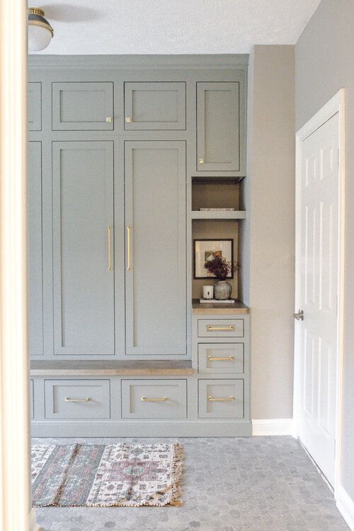 How To Create Functional Drop Zone for Your Home | maggieshouse.design